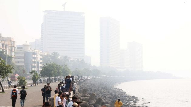 Haze engulfs Mumbai as air quality worsens, PM 10 levels higher than in ...