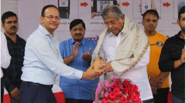 Pune’s public transport goes cashless; Guardian Minister Chandrakant ...