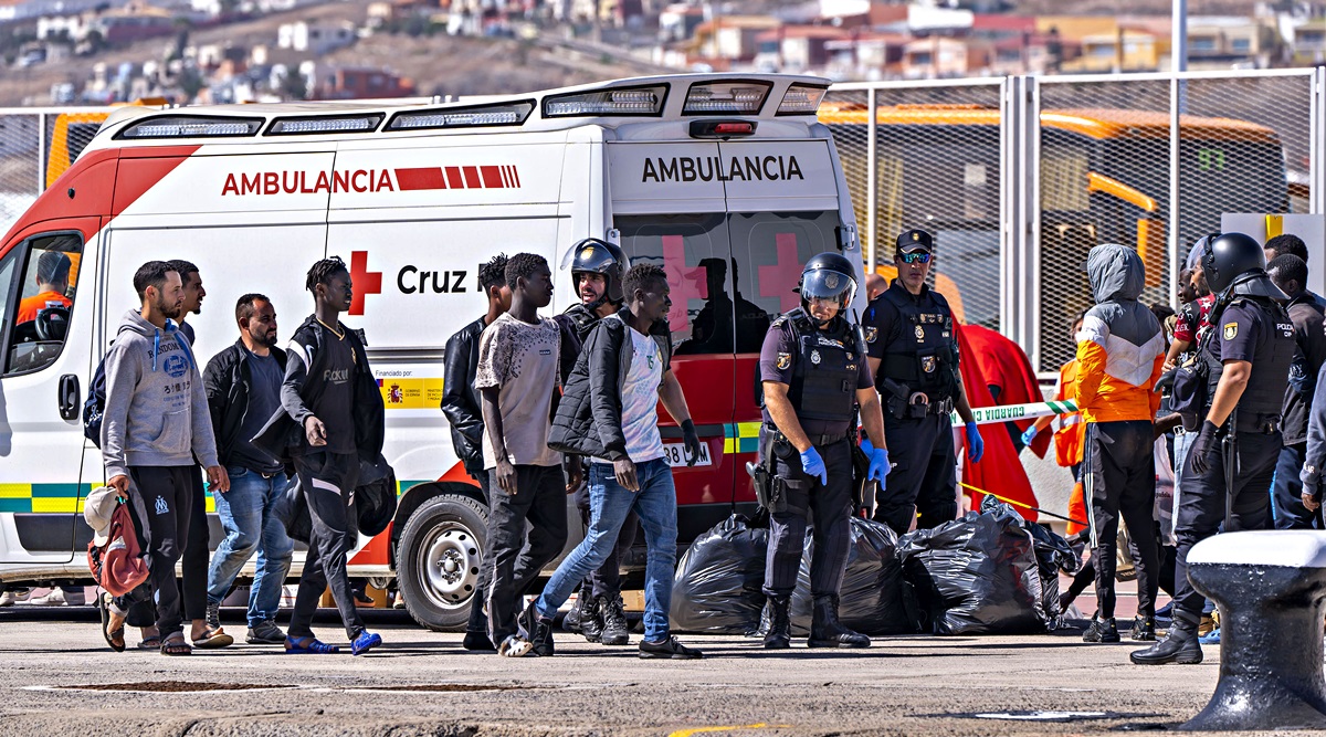 More than 500 migrants arrive on Spanish Canary Islands in 1 day. One ...