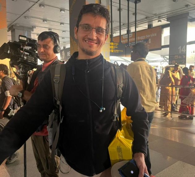 Operation Ajay: Amid Israel-Hamas war, stranded Indians return home ... Operation Ajay: Amid Israel-Hamas war, stranded Indians return home ...