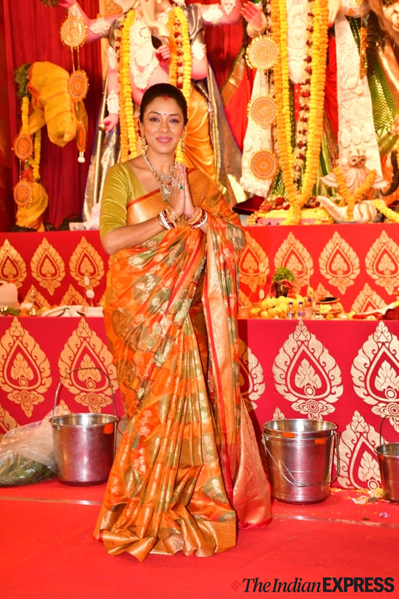 Durga Puja: From Rani Mukerji to Rupali Ganguly, celebs grace pandals ...