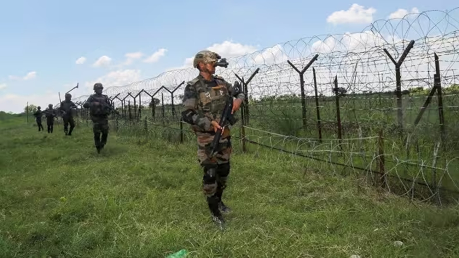 Infiltration bid foiled, 2 militants killed in J&K’s Uri sector: Army ...