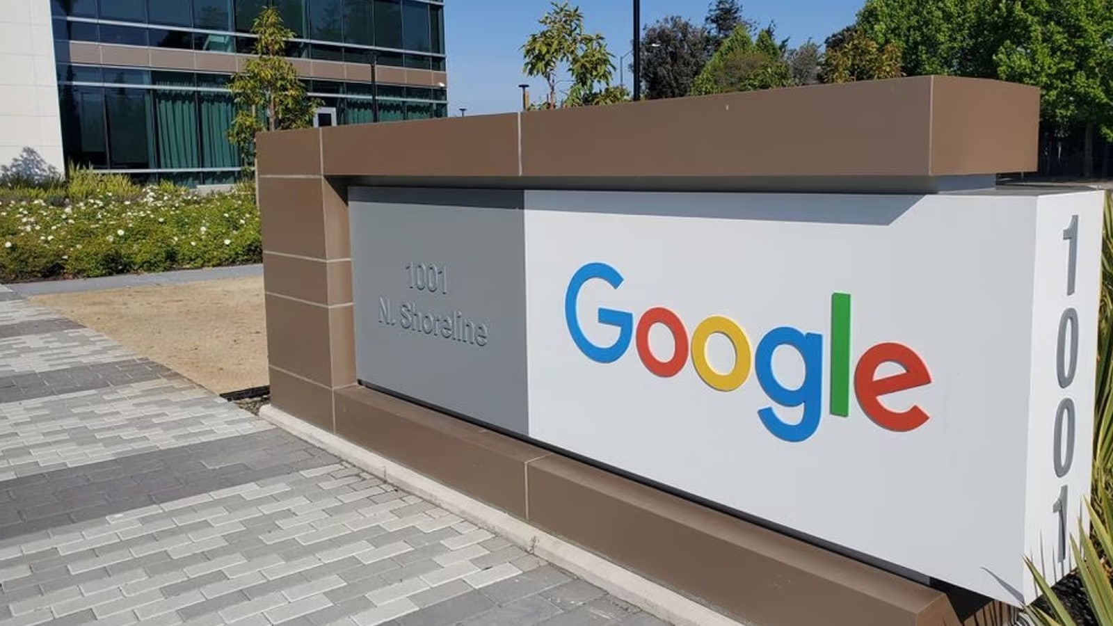 Google paid $26 bln to be default search engine in 2021 | Technology ...