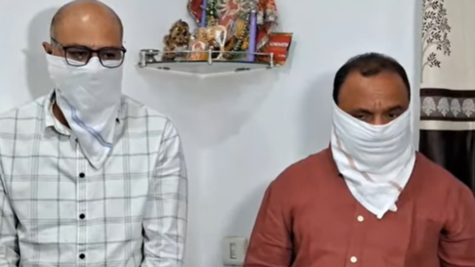 Fake office, bogus seals and forged signatures: Gujarat conman ‘gets ...