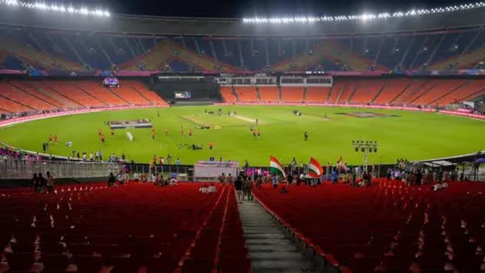 4 of 22 cellphones stolen on India-Pakistan match day from stadium ...