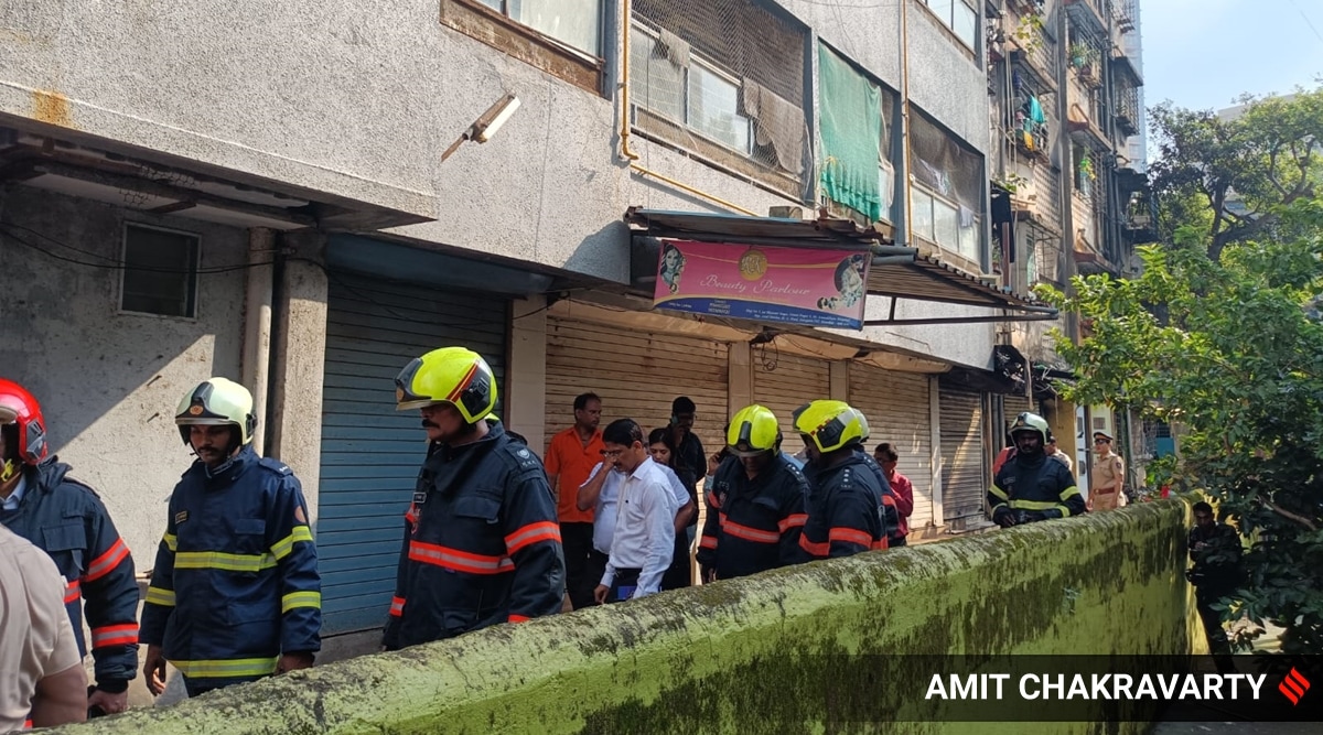 Seven killed in Goregaon building fire, 69 injured | Mumbai News - The ...