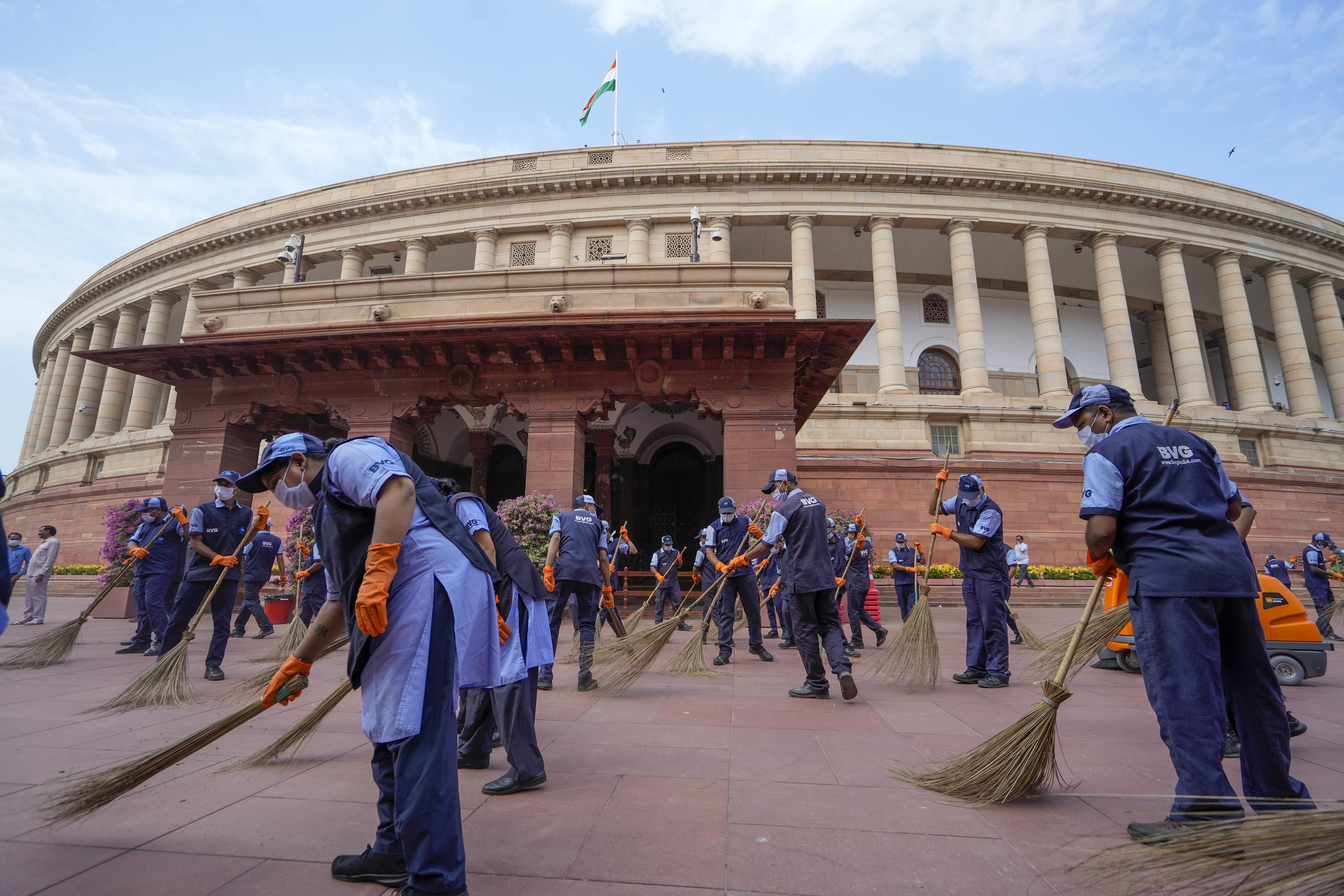 ‘Swachhta Hi Sewa’: Cleanliness drive held in over 500 locations ...