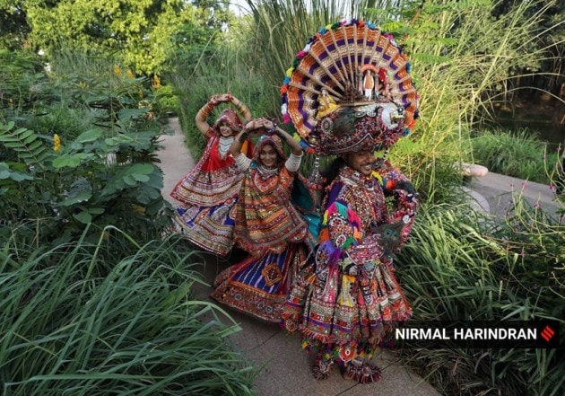 In pictures: Dancer-pagdi maker’s unique Chandrayaan 3, Ram Rajya ...