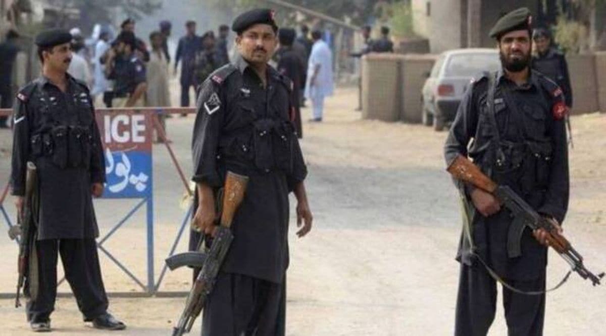 Pakistani Taliban attack a police post in eastern Punjab province ...