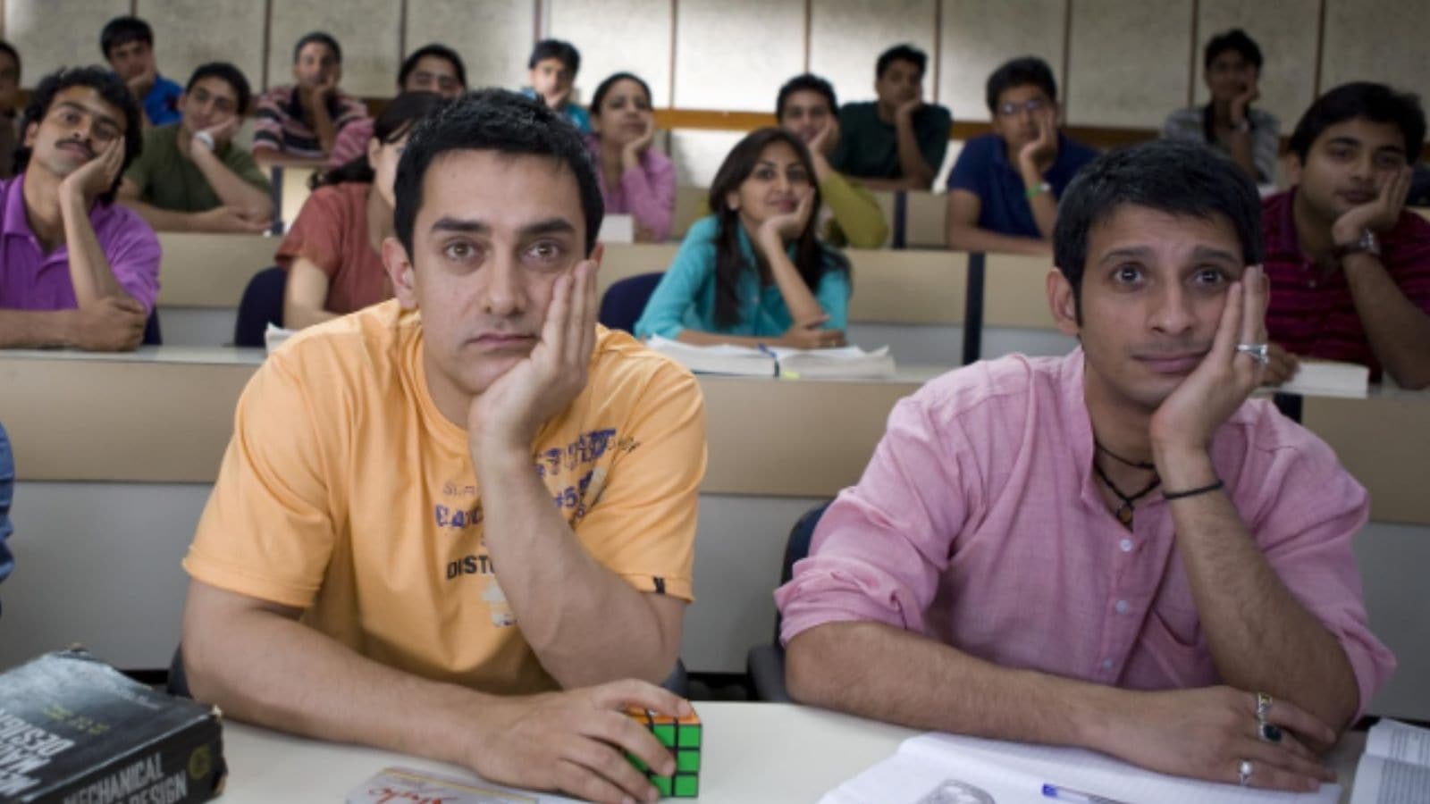 Sharman Joshi denies claims of Aamir Khan immersing himself completely ...