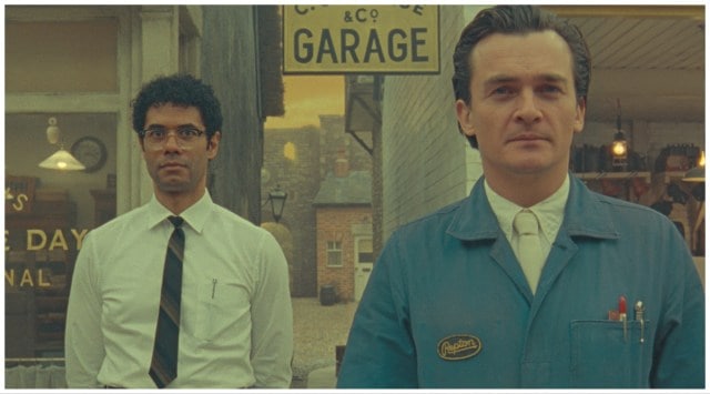 The Rat Catcher movie review: Wes Anderson reimagines Ralph Fiennes as ...