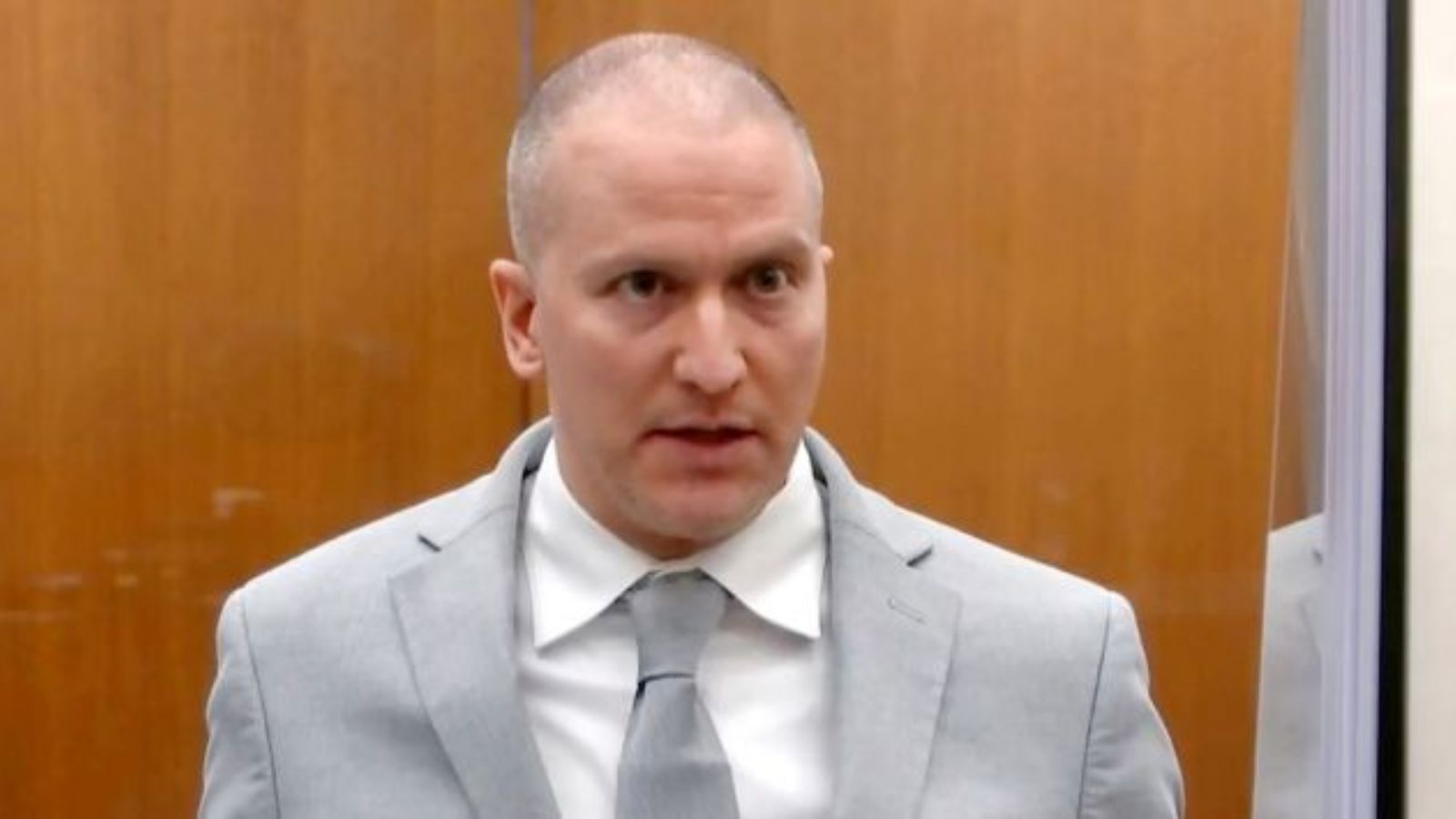 Ex-officer Derek Chauvin, convicted in George Floyd’s killing, stabbed ...