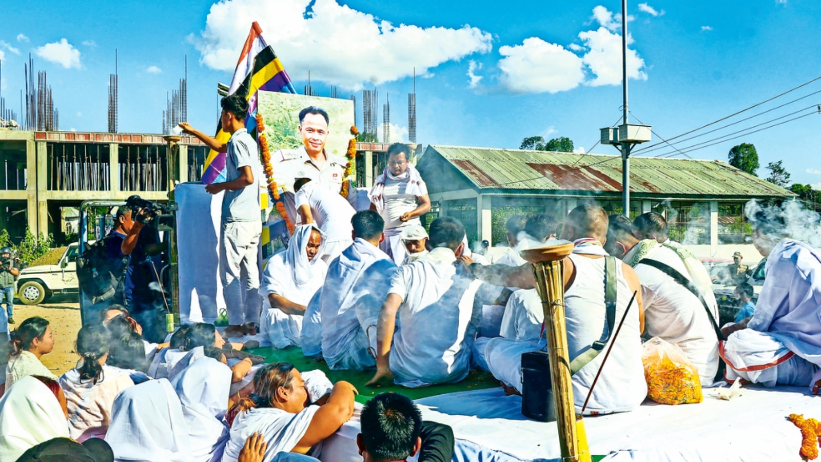 Imphal: Curfew back after mob tries to loot arms | India News - The ...