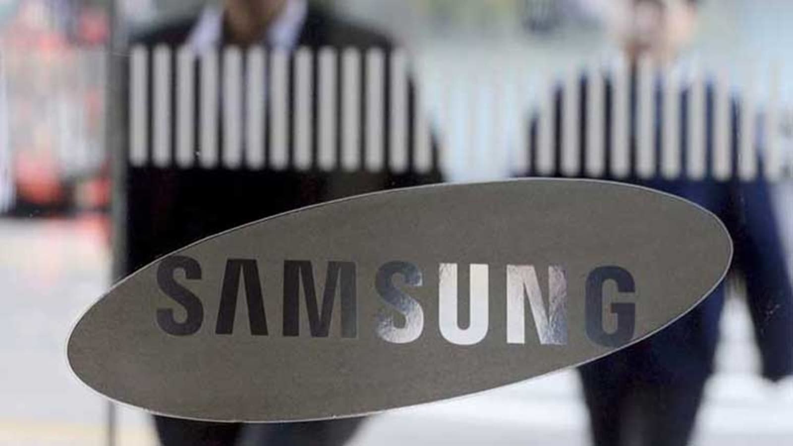 Samsung unveils Gauss, a ChatGPT-like AI model that works offline ...