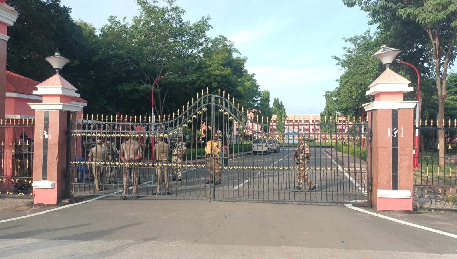 Stalin aide and Tamil Nadu Minister E V Velu’s premises searched by I-T ...