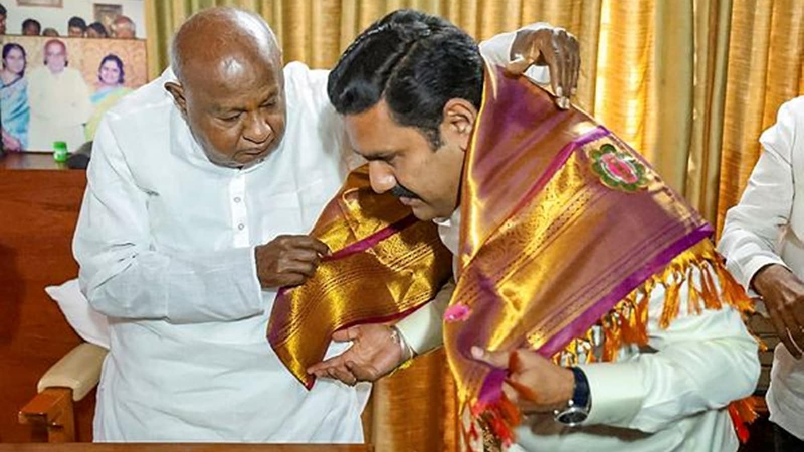 Karnataka BJP state president BY Vijayendra starts booth level outreach ...