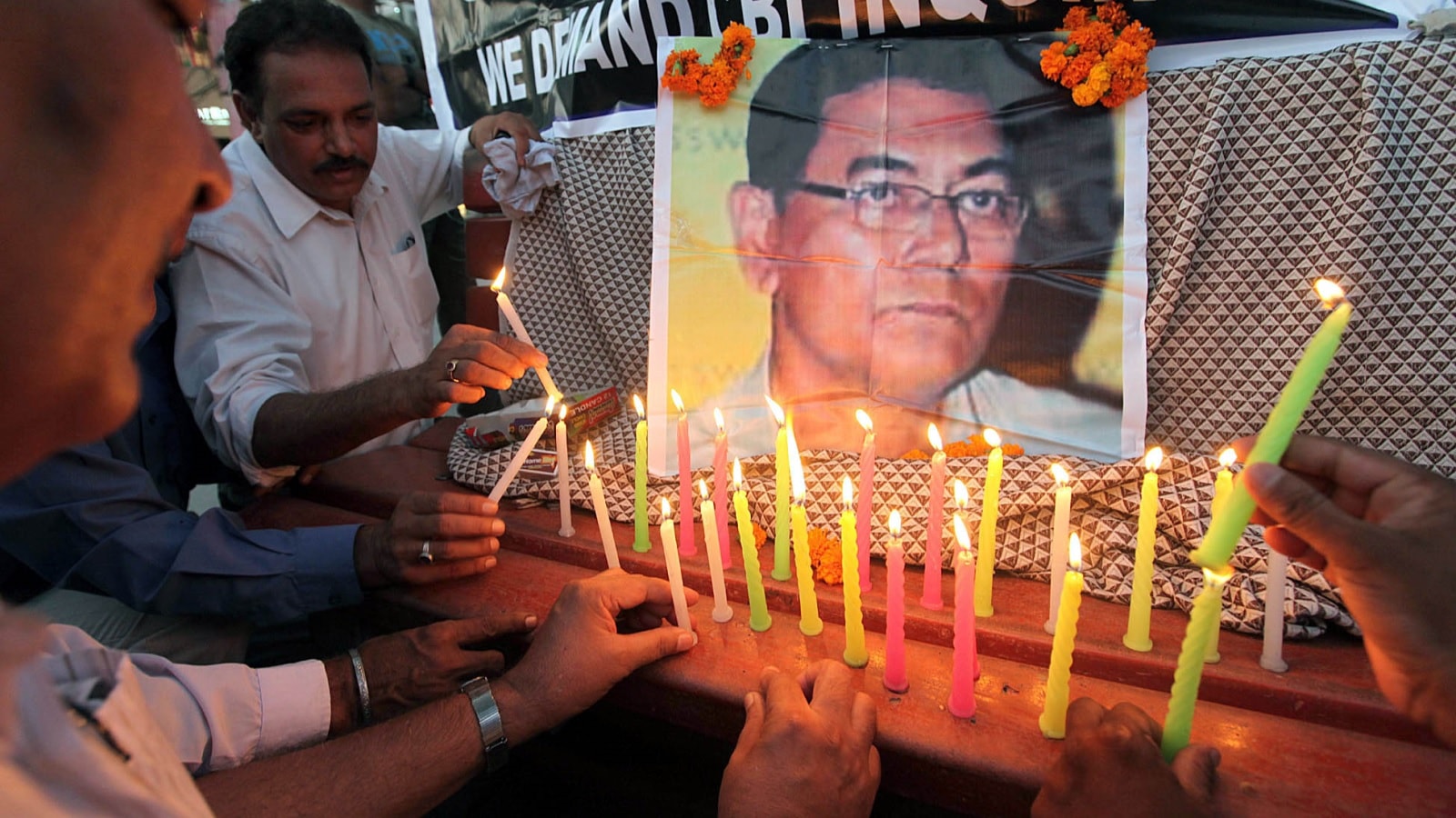 J Dey murder case: Bombay HC denies bail, suspension of sentence to ...