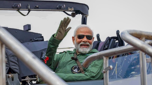 Watch | PM Modi’s ‘Top Gun’ moment as he takes a sortie on Tejas ...