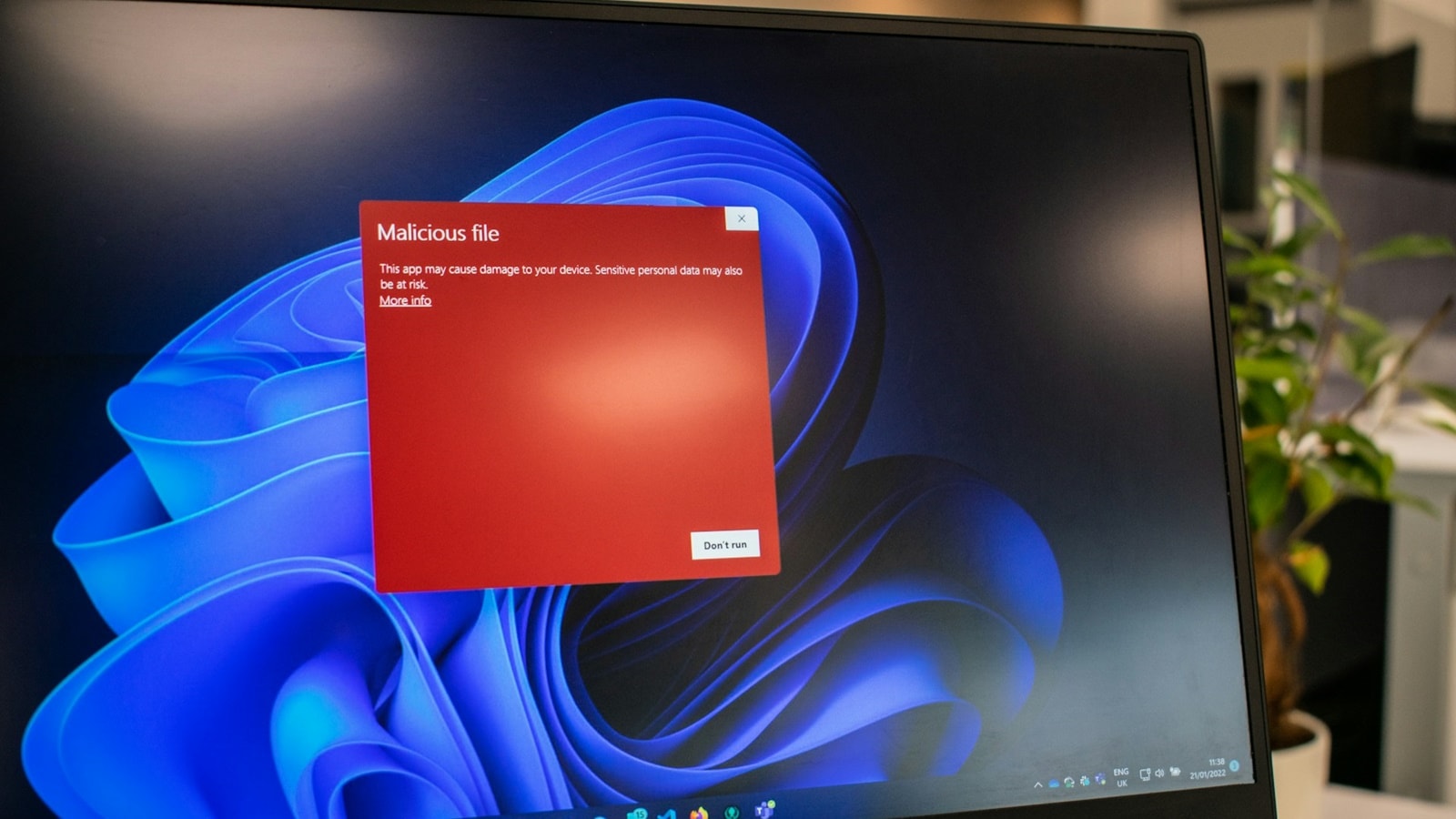 New malware uses fake web browser update page to steal passwords
