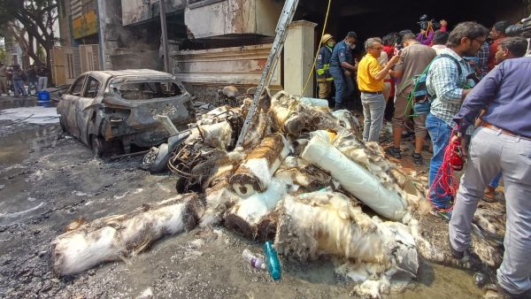 Hyderabad fire: Residents say they objected to storage of chemical ... Hyderabad fire: Residents say they objected to storage of chemical ...