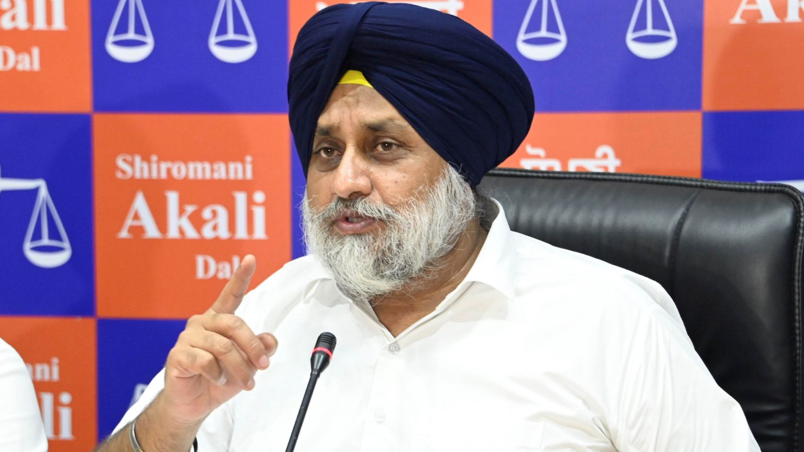 Sukhbir Singh Badal says Akali Dal will give youth 50% reservation in ...