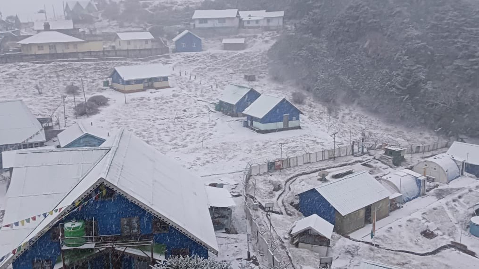 Watch | Parts of Darjeeling see season’s first snowfall | Kolkata News ...