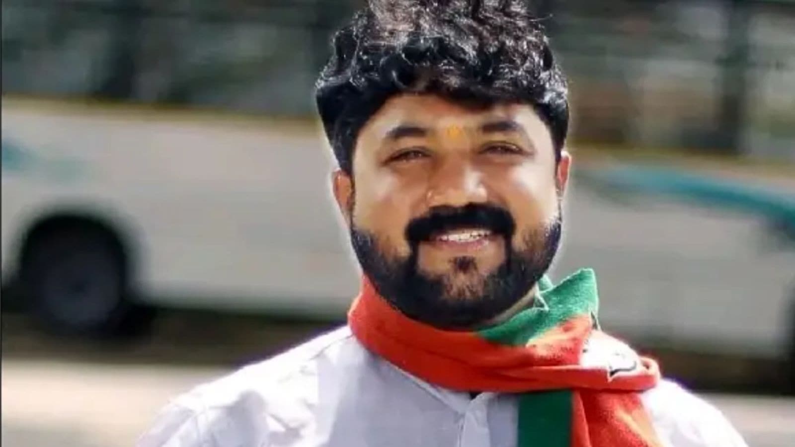 BJP youth wing member found dead on railway tracks in Pune, probe on ... BJP youth wing member found dead on railway tracks in Pune, probe on ...