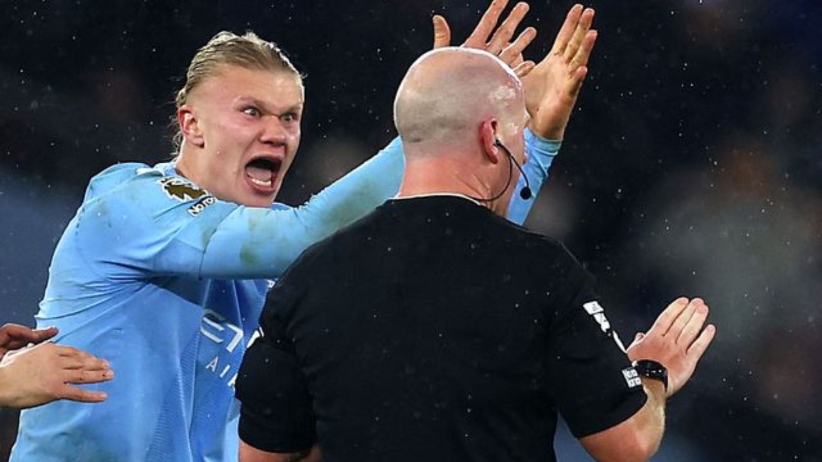 Furious Erling Haaland blasts referee Simon Hooper over controversial ...