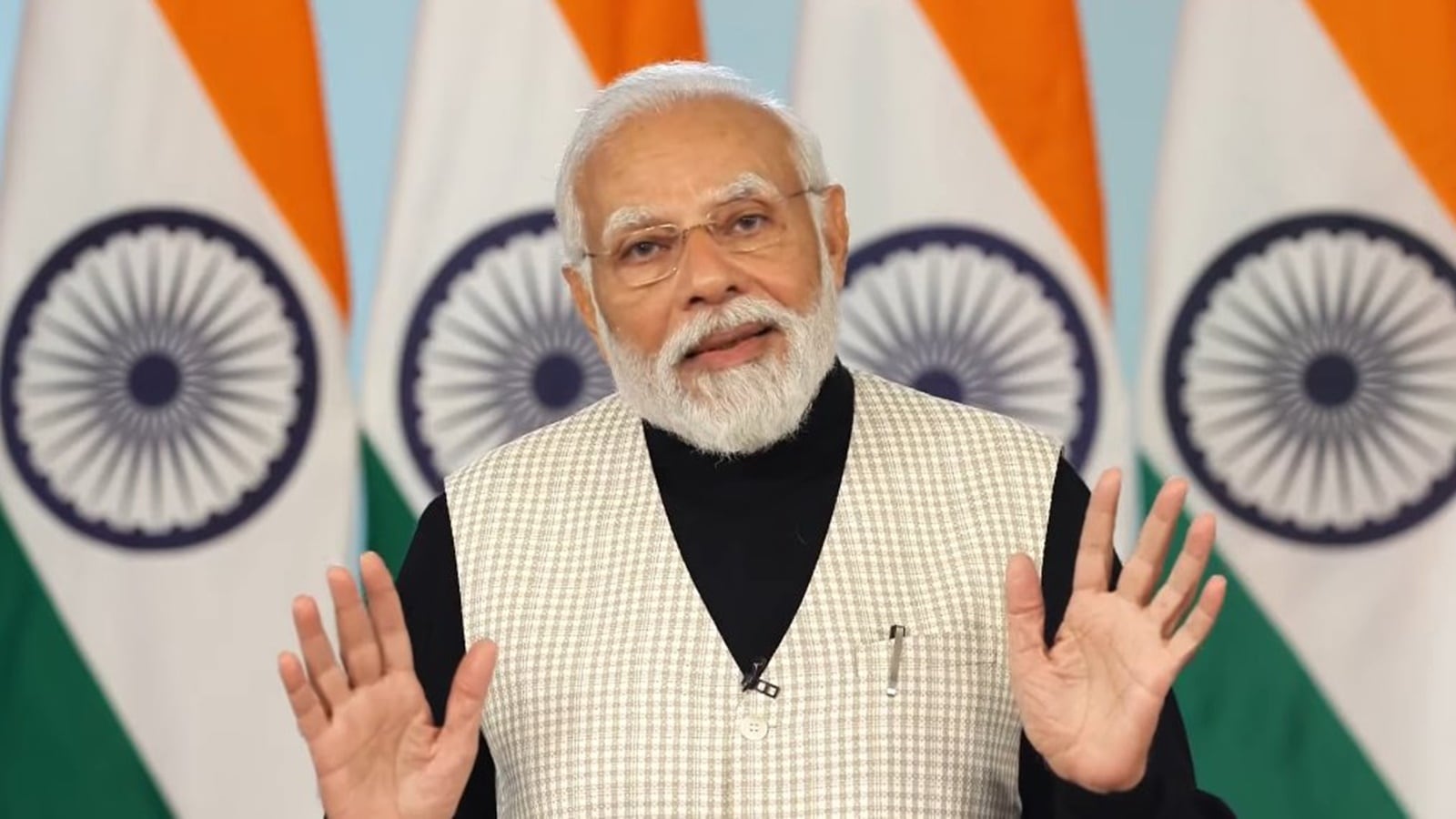 My ‘guarantee ki gaadi’ benefitting many: Modi at Viksit Bharat event ...