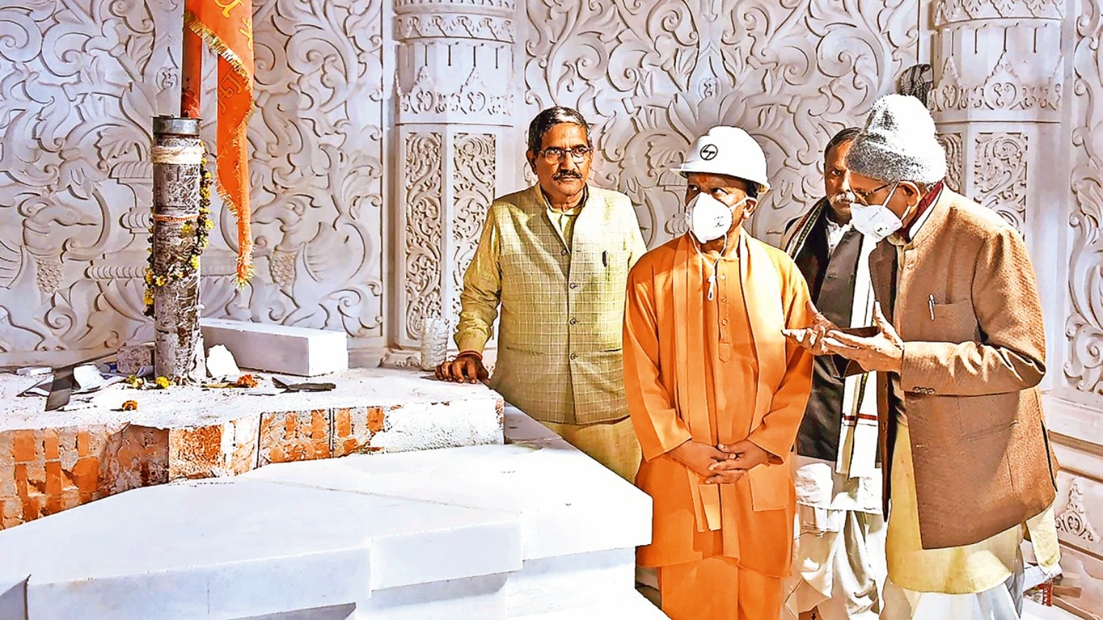 Grievance Redressal System Review Meet: CM pulls up officials for ...