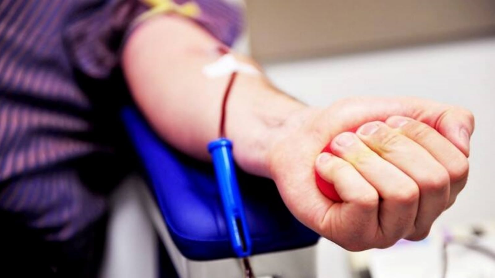Public blood banks to get devices to transfer blood to small bags ...