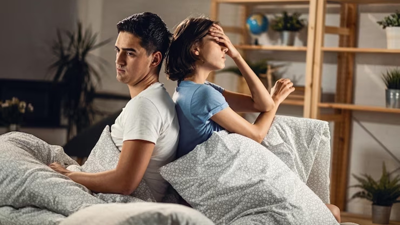 Sleep Divorce Should Couples Be Sleeping In Separate Bedrooms