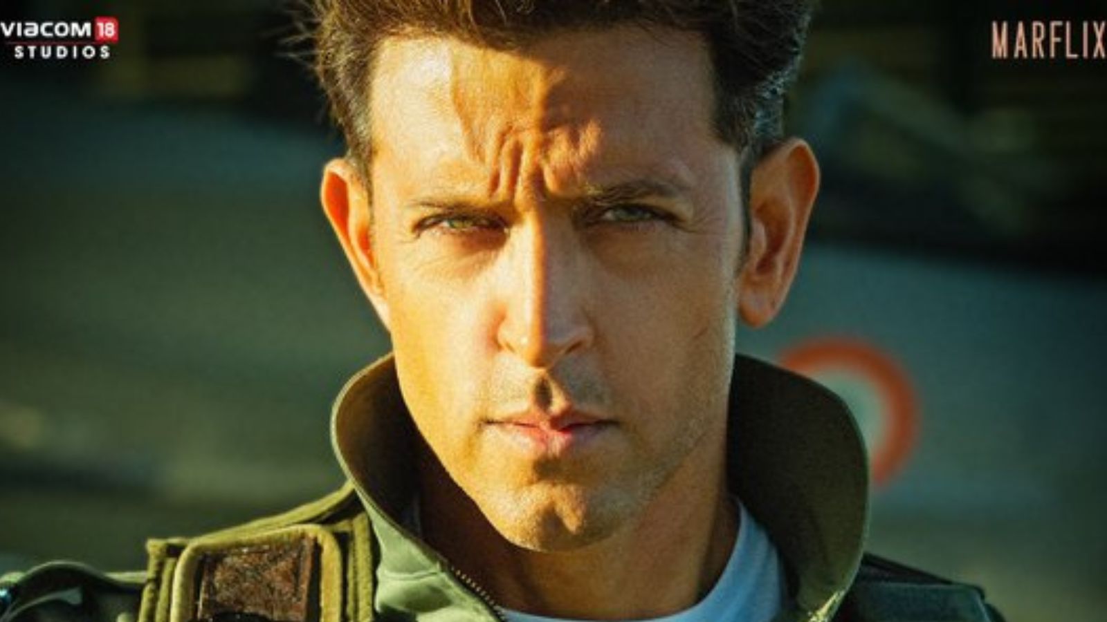 Hrithik Roshan unveils new poster of Fighter, netizens say actor ‘looks ...