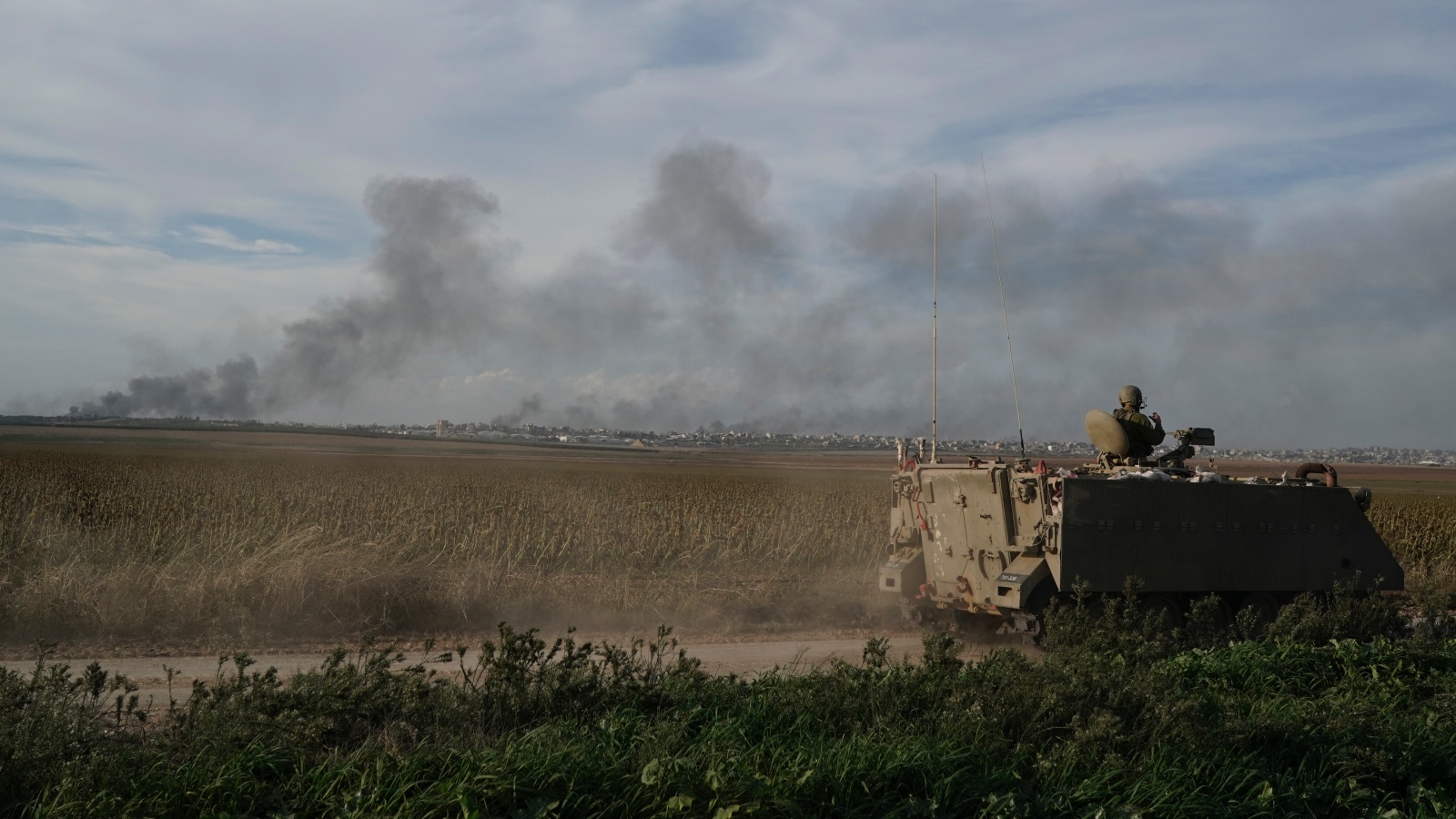 Israel pushes ahead with Gaza offensive; Palestinian death toll exceeds ...