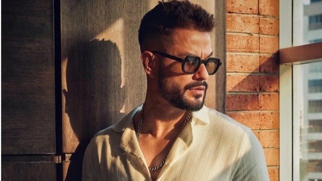 Watch: Kunal Kemmu’s intense session in the gym takes fitness up a ...