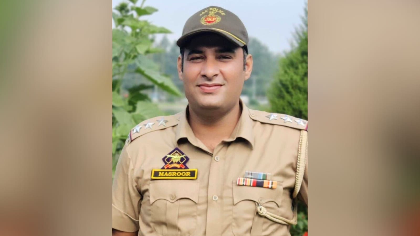 Inspector shot by militants in Srinagar a month ago succumbs in AIIMS ...