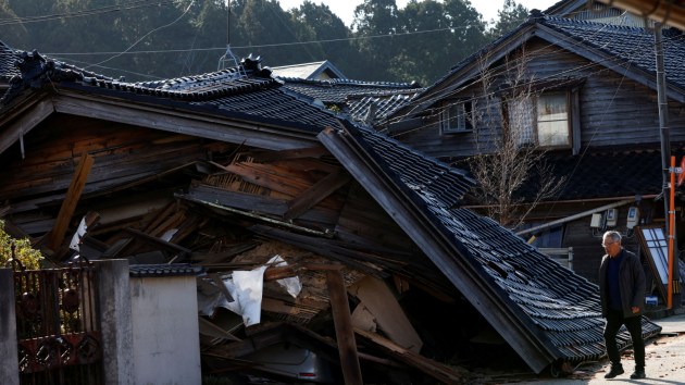 Death and destruction as powerful quake rocks Japan; rescue ops on ...