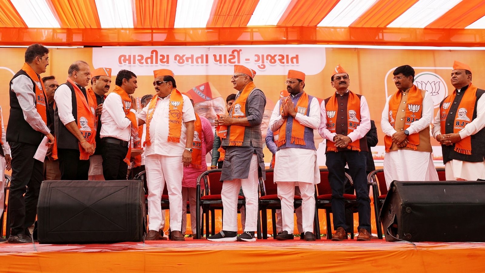 Ex-Congress leaders among 1,500 new members welcomed by BJP in fresh ...