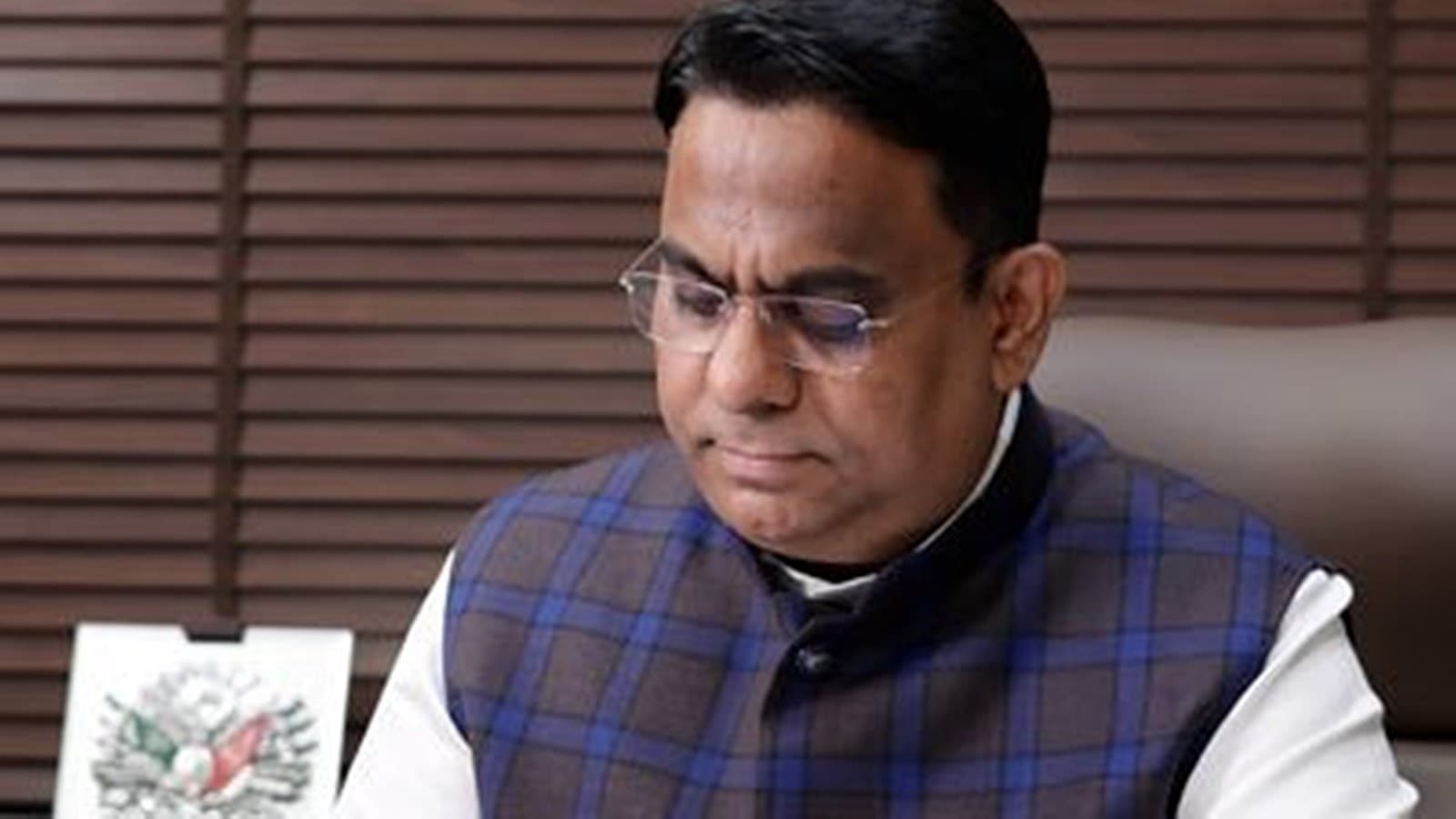 Instead of renaming health centres as temples, ramp up infrastructure ...