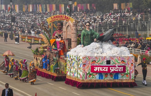 Progress, diversity, and women empowerment: Tableaus on Republic Day ...