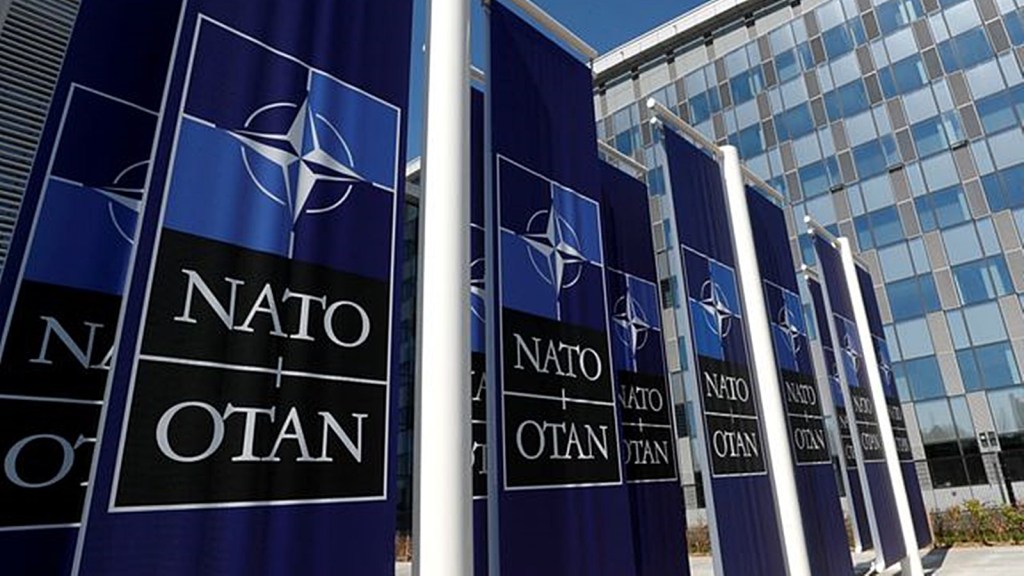 NATO signs 1.1 billion euro contract for 155mm artillery ammunition ...