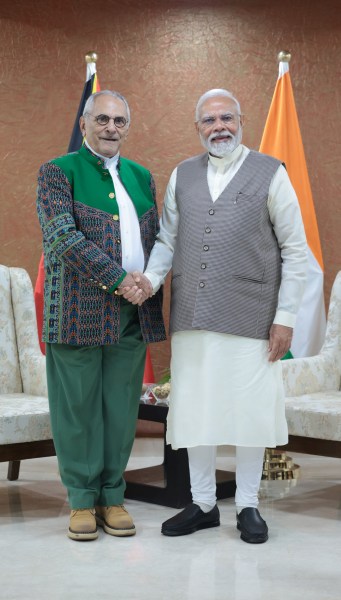 Vibrant Gujarat summit: Heads of state begin to arrive; PM Modi meets ...