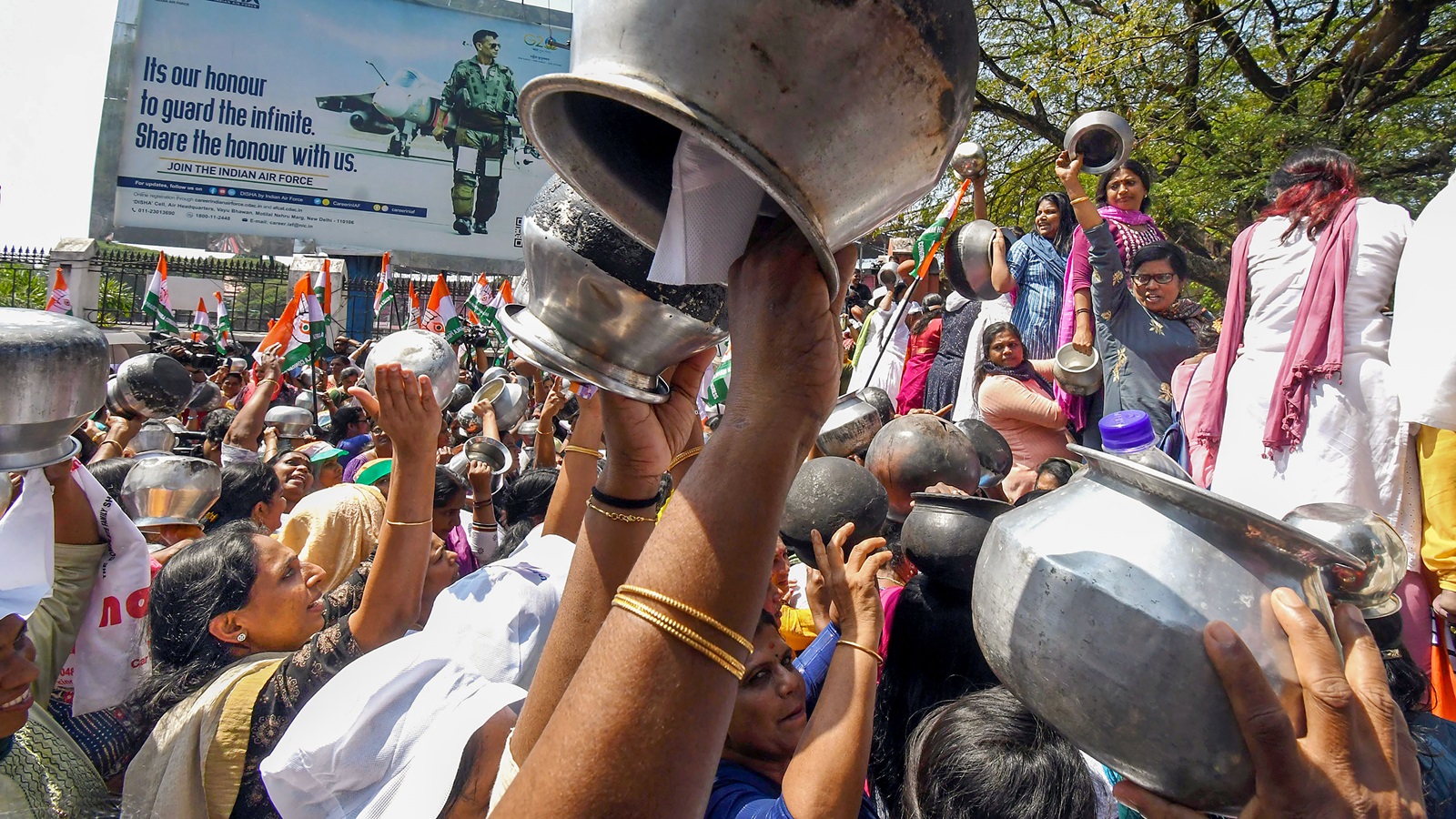 Ruling Left, opposition blame each other in Assembly on Kerala’s ...