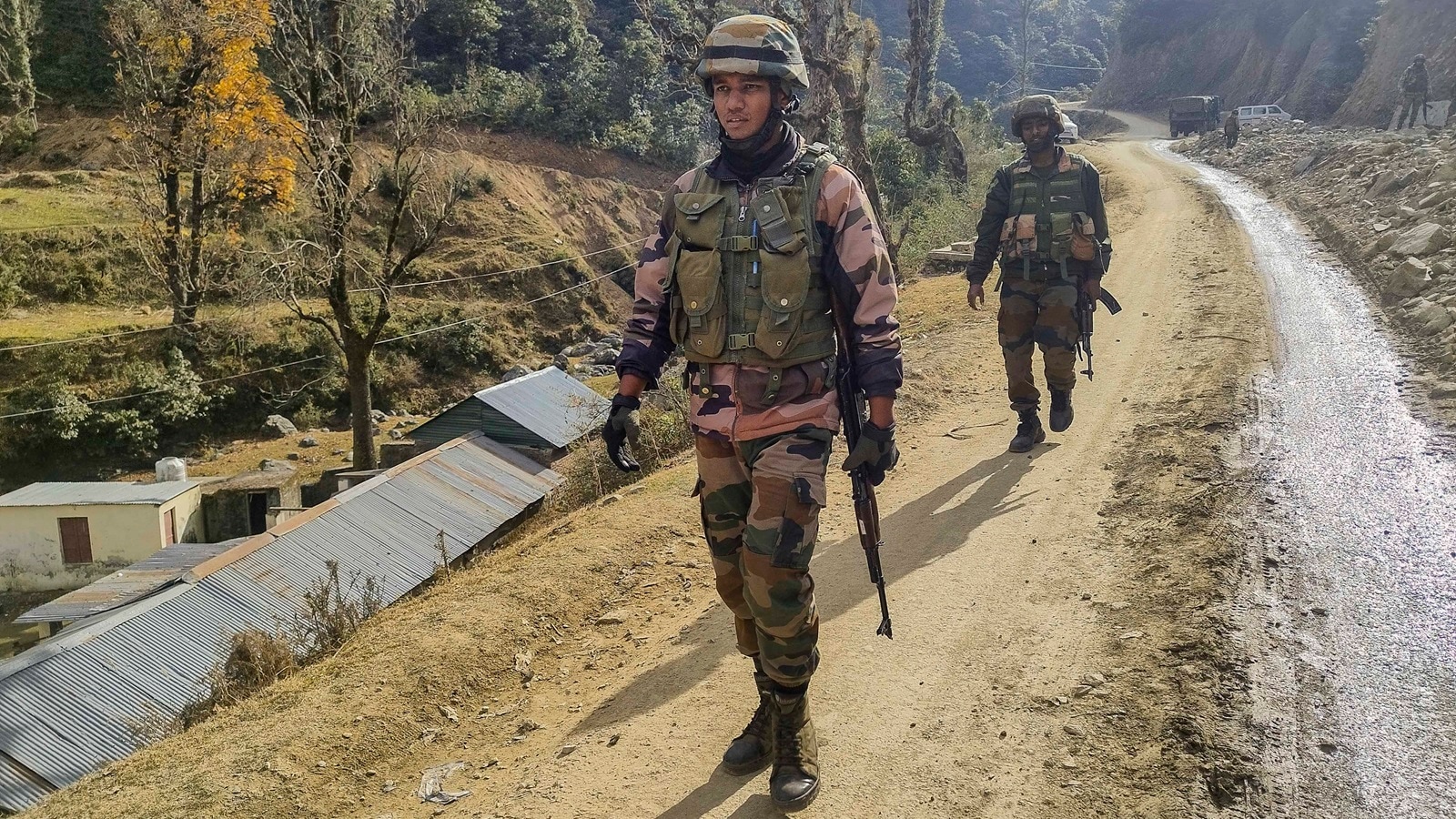 Behind Jammu terror attacks, small units of Lashkar-e-Taiba and Jaish-e ...