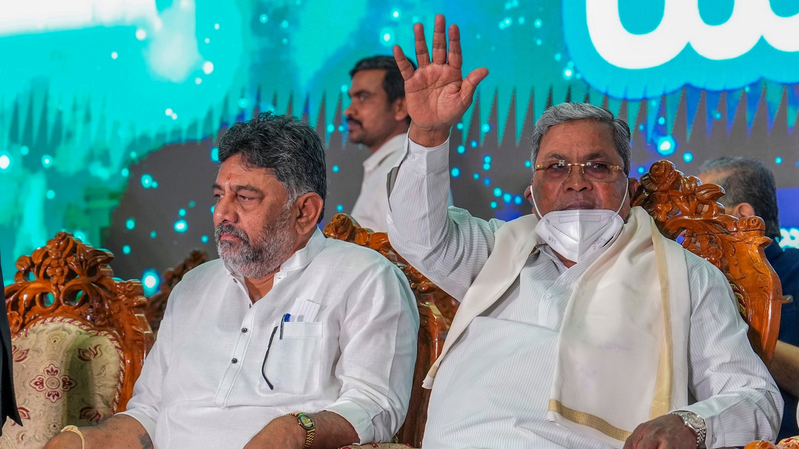 Karnataka: Yuva Nidhi scheme sees over 30,000 applications so far ...