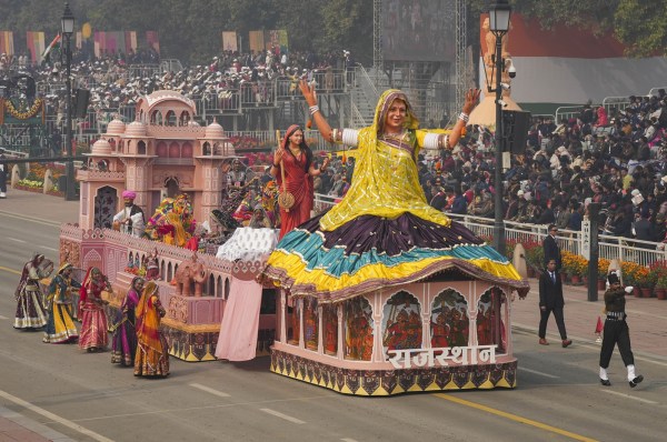 Progress, diversity, and women empowerment: Tableaus on Republic Day ...