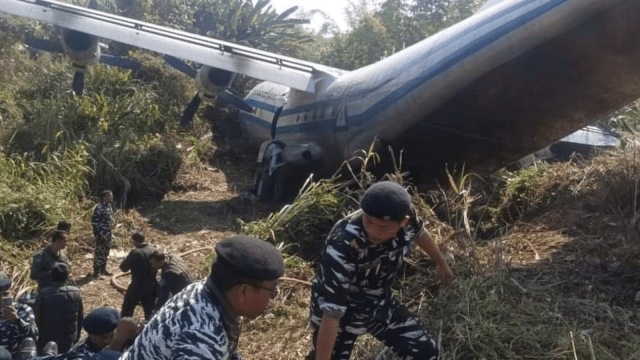 Myanmar plane for repatriation of soldiers crashes at Mizoram airport ...