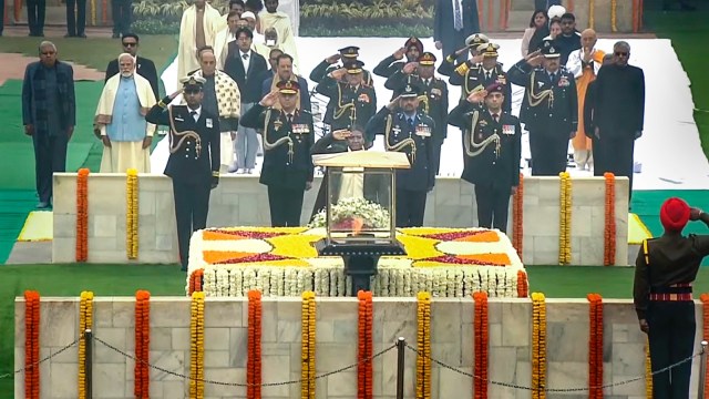 Mahatma Gandhi’s 76th death anniversary: PM Modi, leaders across party ...