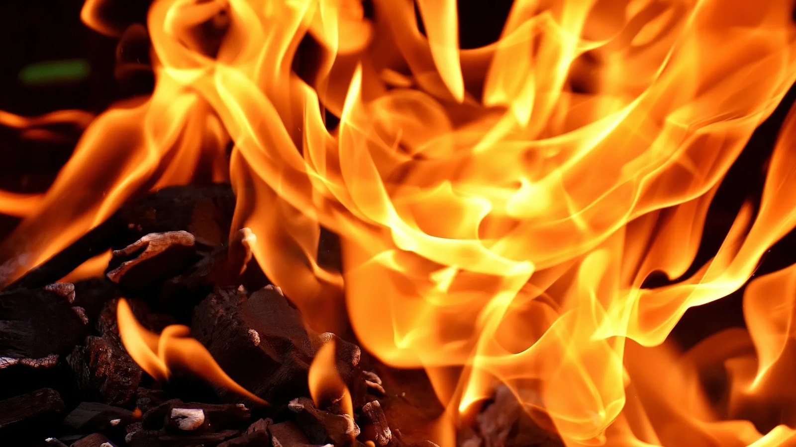Fire at street shop in China’s Jiangxi province kills 39, several ...