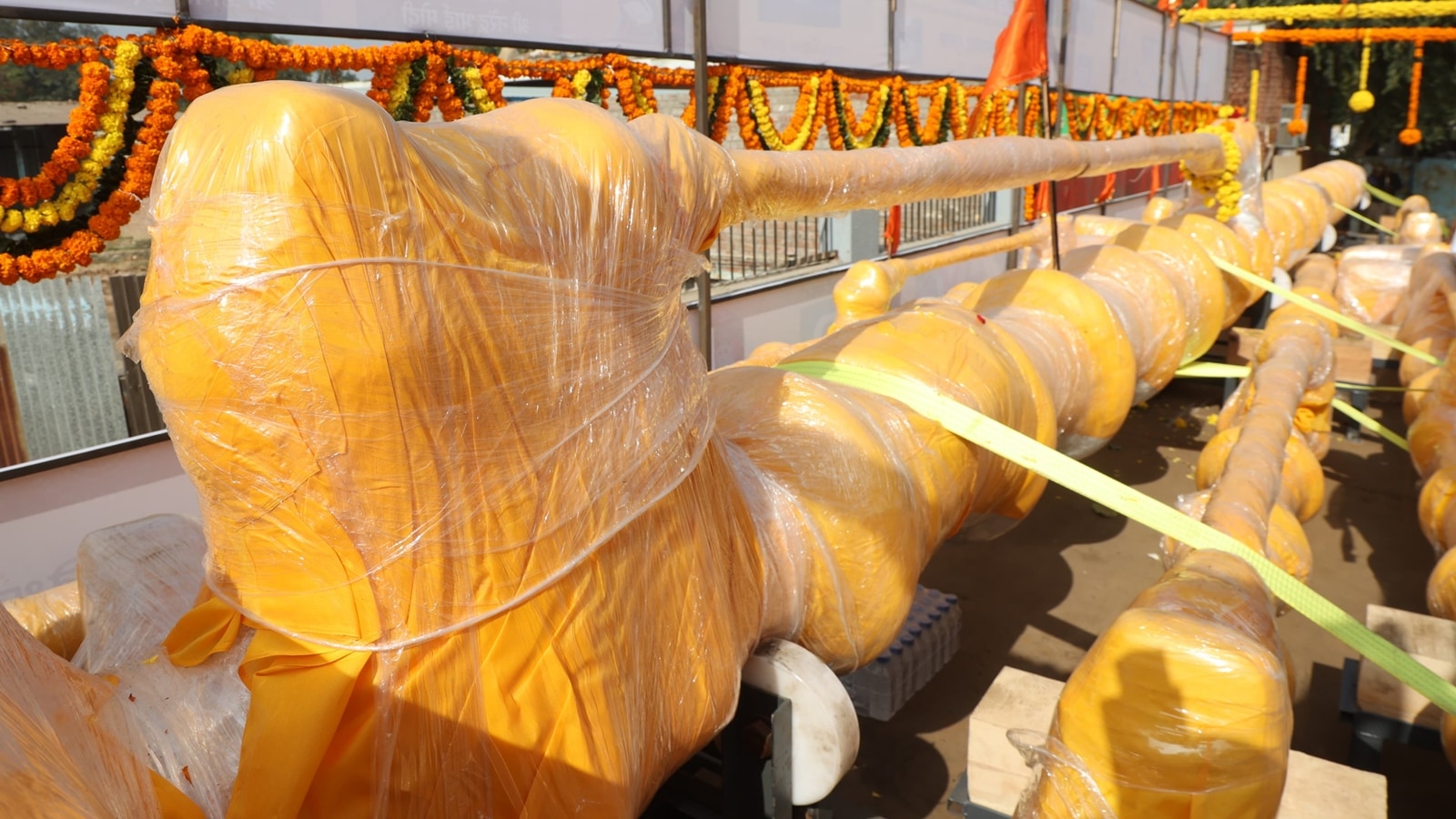 Gujarat CM flags off flag poles to be sent to Ayodhya temple ...